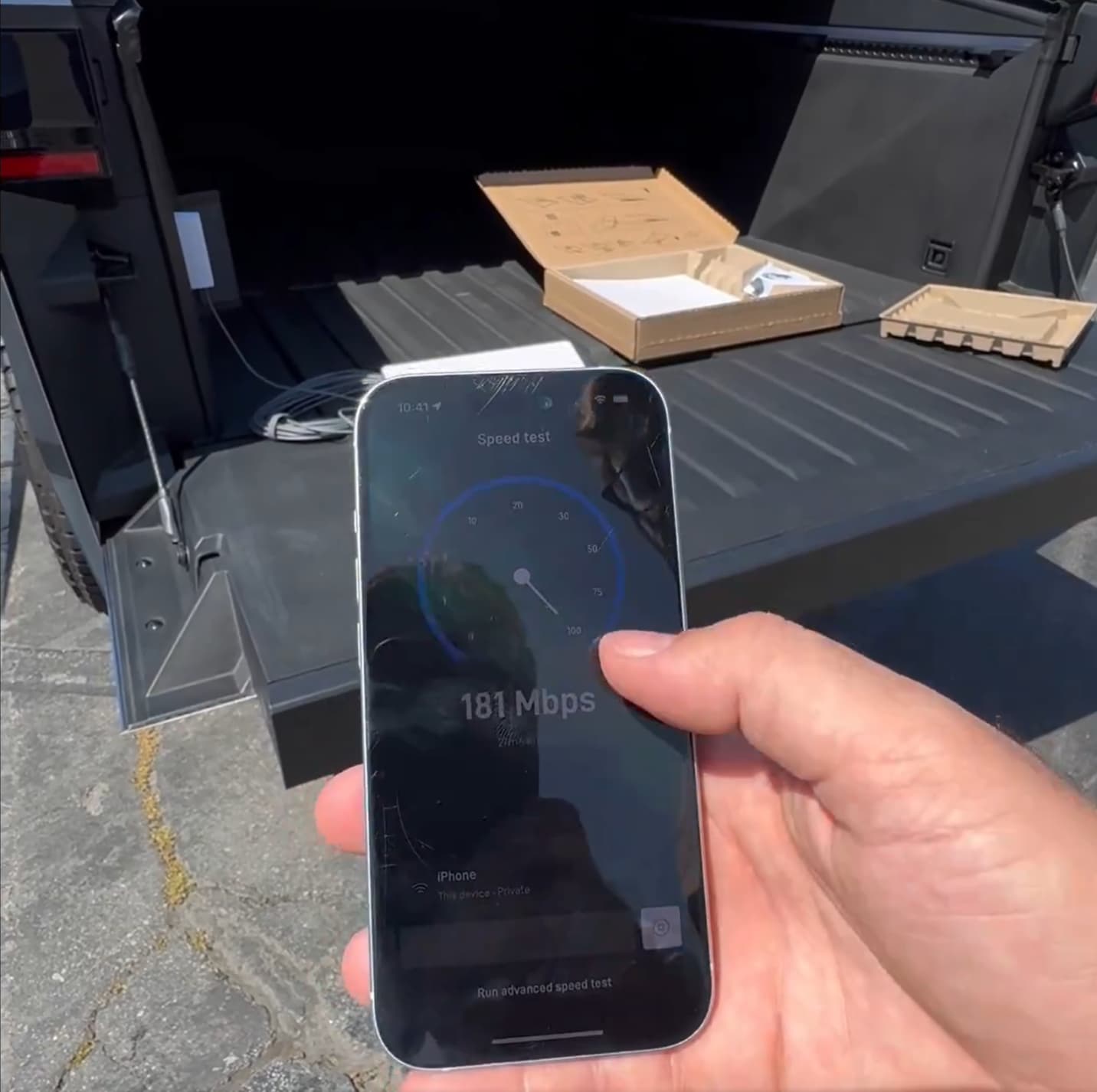 Starlink Mini dish features integrated Wi-Fi 6 router for $299 ...